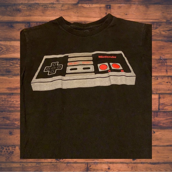 Hot Topic | Shirts | Nintendo Vintage Nes Snes Controller Shirt Retro ...